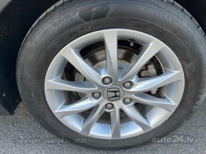 Grey Honda Civic 2014 in Kuressaare, with an engine capacity of 1.80 L and mileage of 121 thousand km for 8390 €, photo 19 on AUTOMOTO.COM.LV