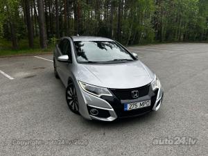 Pelēks Honda Civic 2015 Tallina, ar dzinēja tilpumu 1.80 L un nobraukumu 155 tūkst. km par 8900 €, foto 4 vietnē AUTOMOTO.COM.LV
