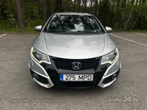 Pelēks Honda Civic 2015 Tallina, ar dzinēja tilpumu 1.80 L un nobraukumu 155 tūkst. km par 8900 €, foto 5 vietnē AUTOMOTO.COM.LV