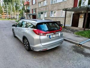 Pelēks Honda Civic 2015 Daugavpils, ar dzinēja tilpumu 1.80 L un nobraukumu 170 tūkst. km par 8900 €, foto 5 vietnē AUTOMOTO.COM.LV
