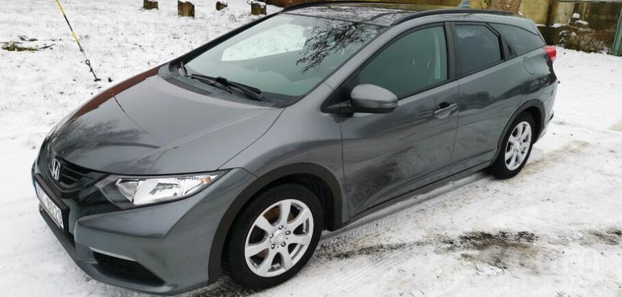 Pelēks Honda Civic 2015 Rīga, ar dzinēja tilpumu 1.60 L un nobraukumu 192 tūkst. km par 7300 €, foto 5 vietnē AUTOMOTO.COM.LV