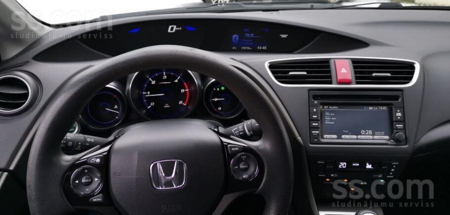 Pelēks Honda Civic 2015 Rīga, ar dzinēja tilpumu 1.60 L un nobraukumu 192 tūkst. km par 7300 €, foto 16 vietnē AUTOMOTO.COM.LV