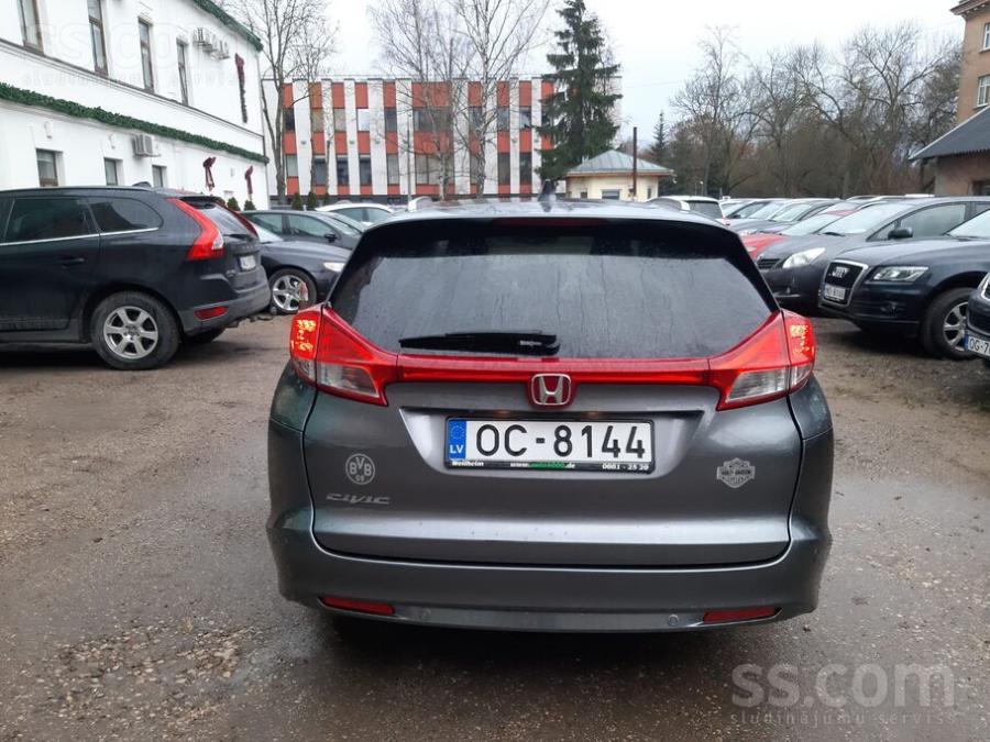Pelēks Honda Civic 2016 Daugavpils, ar dzinēja tilpumu 1.60 L un nobraukumu 0 tūkst. km par 8250 €, foto 6 vietnē AUTOMOTO.COM.LV