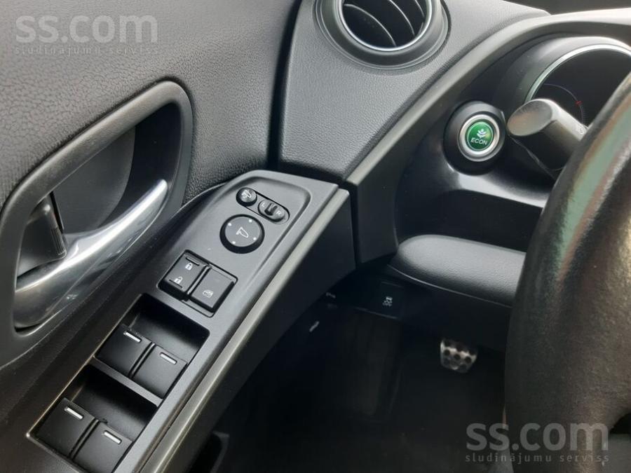 Pelēks Honda Civic 2016 Daugavpils, ar dzinēja tilpumu 1.60 L un nobraukumu 0 tūkst. km par 8250 €, foto 14 vietnē AUTOMOTO.COM.LV