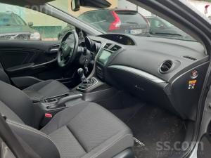Pelēks Honda Civic 2016 Daugavpils, ar dzinēja tilpumu 1.60 L un nobraukumu 0 tūkst. km par 8250 €, foto 25 vietnē AUTOMOTO.COM.LV