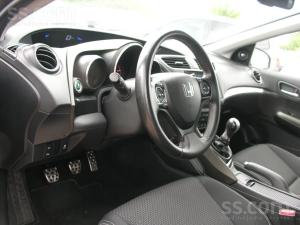 Pelēks Honda Civic 2016 Rīga, ar dzinēja tilpumu 1.60 L un nobraukumu 228 tūkst. km par 8250 €, foto 10 vietnē AUTOMOTO.COM.LV