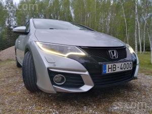 Серый Хонда Цивик 2017 в Рига, объемом двигателя 1.60 л и пробегом 194 тыс. км за 9500 €, фото  на AUTOMOTO.COM.LV