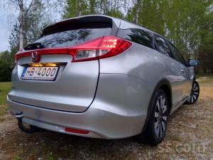 Grey Honda Civic 2017 in Riga, with an engine capacity of 1.60 L and mileage of 194 thousand km for 9500 €, photo 11 on AUTOMOTO.COM.LV