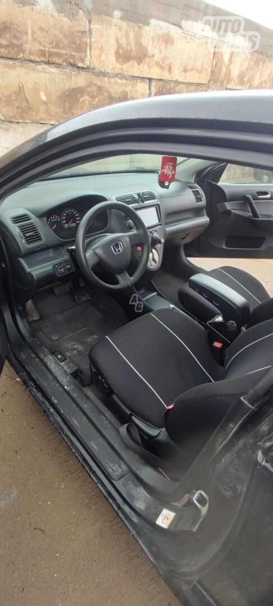 Honda Civic 2001 Klaipėda, ar dzinēja tilpumu 1.60 L un nobraukumu 272 tūkst. km par 1000 €, foto 7 vietnē AUTOMOTO.COM.LV