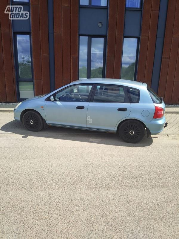 Honda Civic 2001 Kauņa, ar dzinēja tilpumu 1.60 L un nobraukumu 270 tūkst. km par 700 €, foto 3 vietnē AUTOMOTO.COM.LV