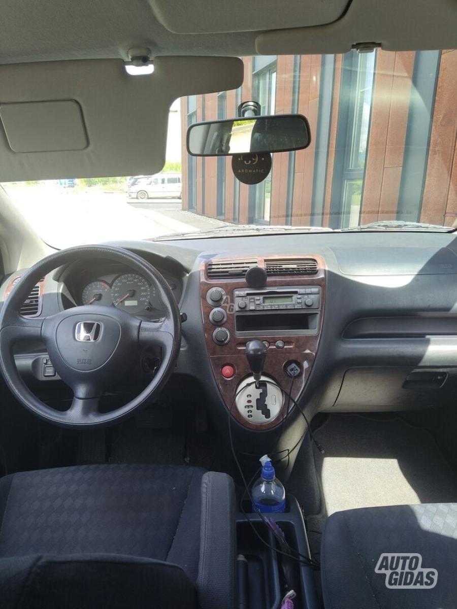 Honda Civic 2001 in Kaunas, with an engine capacity of 1.60 L and mileage of 270 thousand km for 700 €, photo 7 on AUTOMOTO.COM.LV