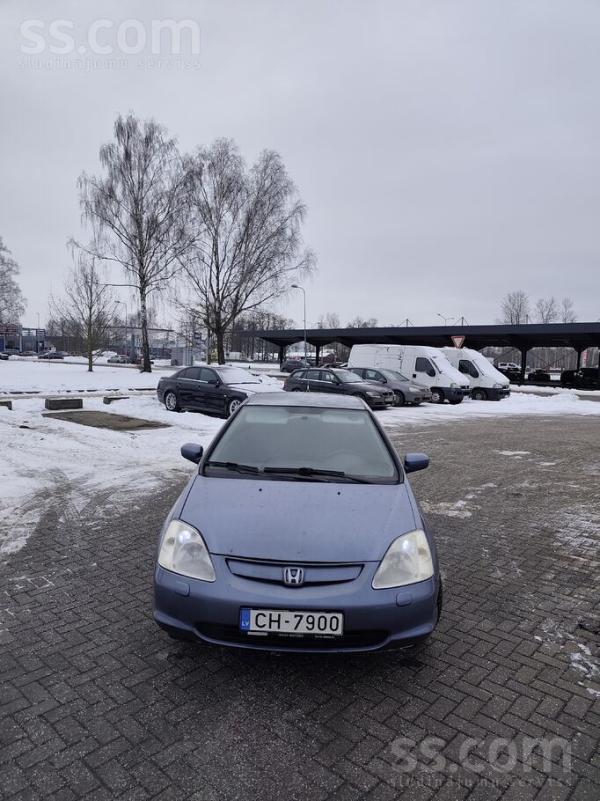 Honda Civic 2002 Rīga, ar dzinēja tilpumu 1.60 L un nobraukumu 249 tūkst. km par 800 €, foto 6 vietnē AUTOMOTO.COM.LV