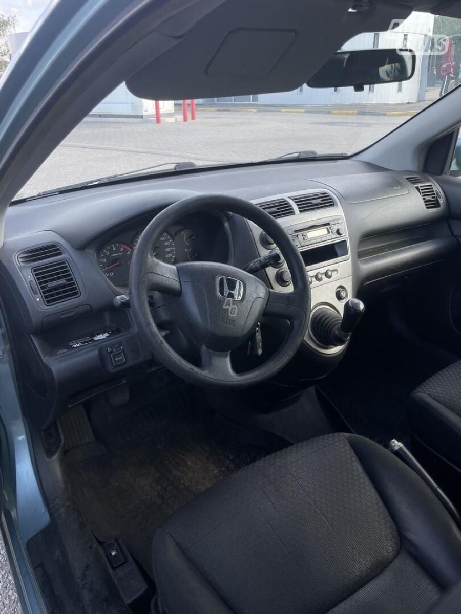Honda Civic 2002 in Kaunas, with an engine capacity of 1.60 L and mileage of 300 thousand km for 850 €, photo 6 on AUTOMOTO.COM.LV