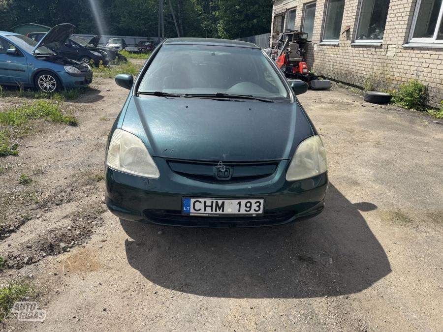 Honda Civic 2002 in Vilnius, with an engine capacity of 1.40 L and mileage of 191 thousand km for 380 €, photo 1 on AUTOMOTO.COM.LV