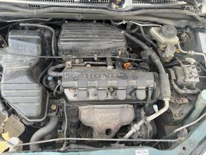 Honda Civic 2002 in Vilnius, with an engine capacity of 1.40 L and mileage of 191 thousand km for 380 €, photo 13 on AUTOMOTO.COM.LV
