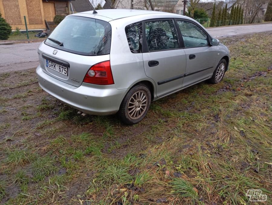 Honda Civic 2003 Ukmergė, ar dzinēja tilpumu 1.70 L un nobraukumu 300 tūkst. km par 350 €, foto 3 vietnē AUTOMOTO.COM.LV