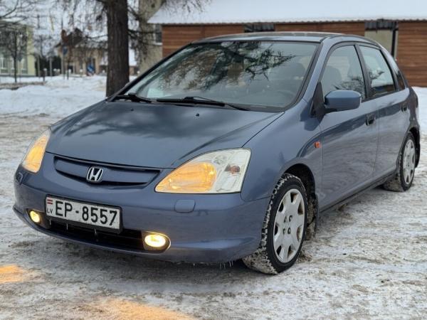 Honda Civic 2003 in Kraslava, with an engine capacity of 1.60 L and mileage of 252 thousand km for 890 €, photo 3 on AUTOMOTO.COM.LV