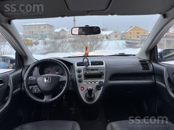 Honda Civic 2003 in Kraslava, with an engine capacity of 1.60 L and mileage of 252 thousand km for 890 €, photo 5 on AUTOMOTO.COM.LV