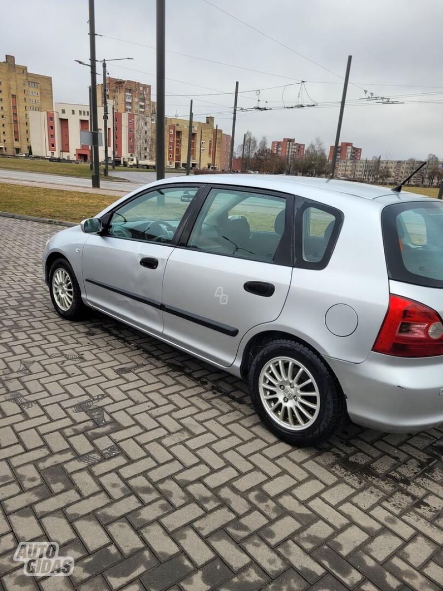 Honda Civic 2003 in Kaunas, with an engine capacity of 1.70 L and mileage of 35 thousand km for 750 €, photo 6 on AUTOMOTO.COM.LV
