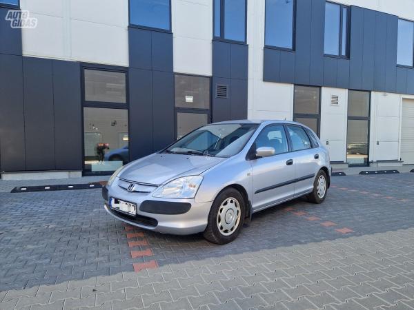 Honda Civic 2003 in Vilnius, with an engine capacity of 1.40 L and mileage of 189 thousand km for 900 €, photo 1 on AUTOMOTO.COM.LV