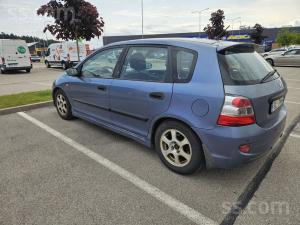 Honda Civic 2004 Rīga, ar dzinēja tilpumu 1.60 L un nobraukumu 252 tūkst. km par 1450 €, foto 4 vietnē AUTOMOTO.COM.LV