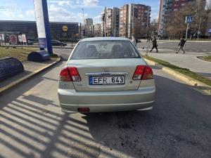 Honda Civic 2004 Viļņa, ar dzinēja tilpumu 1.60 L un nobraukumu 208 tūkst. km par 370 €, foto 7 vietnē AUTOMOTO.COM.LV