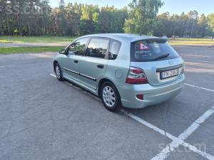 Honda Civic 2005 in Riga, with an engine capacity of 1.40 L and mileage of 260 thousand km for 800 €, photo 8 on AUTOMOTO.COM.LV