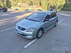 Honda Civic 2005 in Riga, with an engine capacity of 1.40 L and mileage of 260 thousand km for 800 €, photo 11 on AUTOMOTO.COM.LV