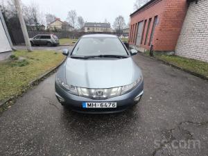 Honda Civic 2006 in Riga, with an engine capacity of 2.20 L and mileage of 350 thousand km for 1450 €, photo 13 on AUTOMOTO.COM.LV