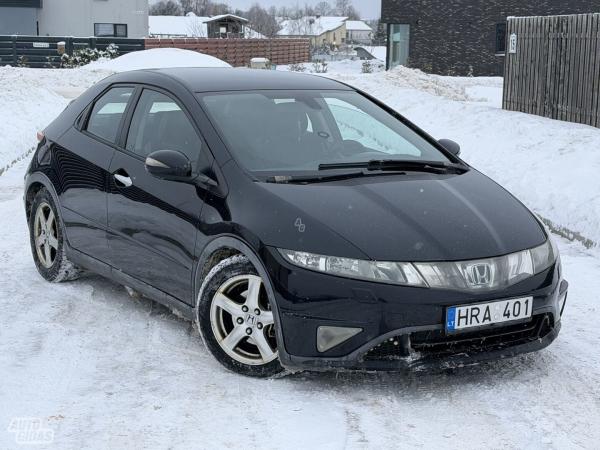 Honda Civic 2006 Viļņa, ar dzinēja tilpumu 2.20 L un nobraukumu 346 tūkst. km par 1400 €, foto 2 vietnē AUTOMOTO.COM.LV
