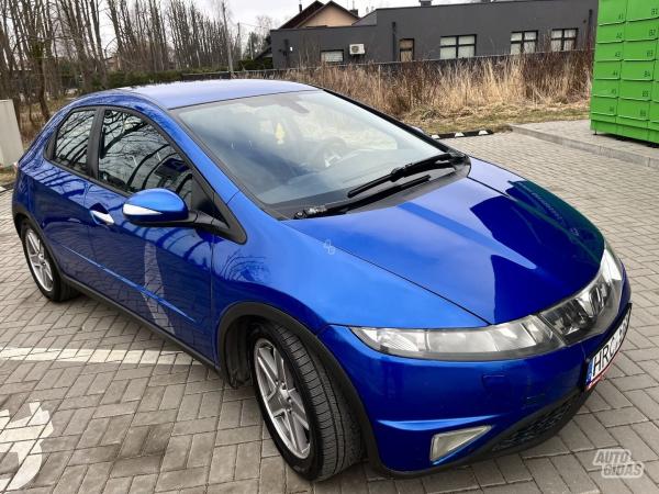 Honda Civic 2006 in Kaunas, with an engine capacity of 2.20 L and mileage of 346 thousand km for 1500 €, photo 7 on AUTOMOTO.COM.LV