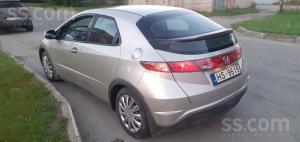 Honda Civic 2006 Rīga, ar dzinēja tilpumu 1.30 L un nobraukumu 219 tūkst. km par 1750 €, foto 4 vietnē AUTOMOTO.COM.LV