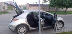 Honda Civic 2006 Rīga, ar dzinēja tilpumu 1.30 L un nobraukumu 219 tūkst. km par 1750 €, foto 9 vietnē AUTOMOTO.COM.LV