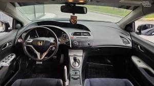 Honda Civic 2006 Alīta, ar dzinēja tilpumu 2.20 L un nobraukumu 353 tūkst. km par 1950 €, foto 10 vietnē AUTOMOTO.COM.LV