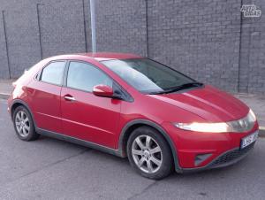 Honda Civic 2006 in Vilnius, with an engine capacity of 2.20 L and mileage of 360 thousand km for 1000 €, photo  on AUTOMOTO.COM.LV