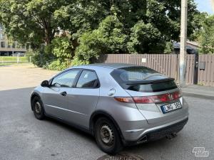 Honda Civic 2006 Viļņa, ar dzinēja tilpumu 2.20 L un nobraukumu 215 tūkst. km par 650 €, foto 4 vietnē AUTOMOTO.COM.LV