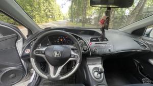 Хонда Цивик 2006 в Вильнюс, объемом двигателя 1.30 л и пробегом 230 тыс. км за 800 €, фото 5 на AUTOMOTO.COM.LV