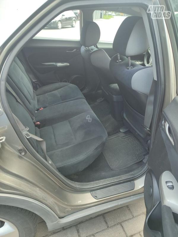 Honda Civic 2006 Panevēža, ar dzinēja tilpumu 2.20 L un nobraukumu 295 tūkst. km par 1700 €, foto 6 vietnē AUTOMOTO.COM.LV