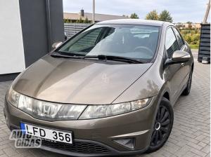 Honda Civic 2006 in Kaunas, with an engine capacity of 2.20 L and mileage of 300 thousand km for 1100 €, photo  on AUTOMOTO.COM.LV