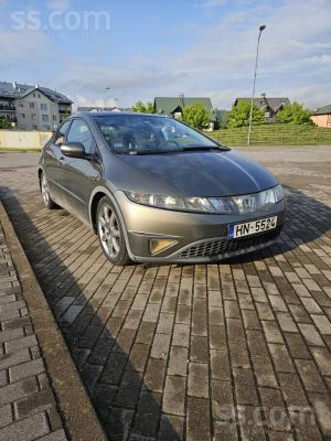 Honda Civic 2007 Rīga, ar dzinēja tilpumu 1.80 L un nobraukumu 236 tūkst. km par 1100 €, foto 2 vietnē AUTOMOTO.COM.LV