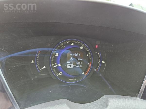 Honda Civic 2007 Rīga, ar dzinēja tilpumu 1.80 L un nobraukumu 236 tūkst. km par 1100 €, foto 4 vietnē AUTOMOTO.COM.LV
