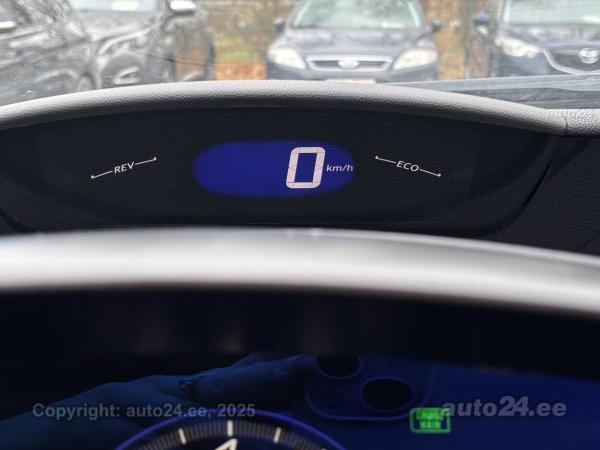 Honda Civic 2007 in Tartu, with an engine capacity of 1.80 L and mileage of 237 thousand km for 1499 €, photo 11 on AUTOMOTO.COM.LV