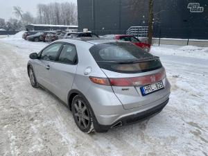Honda Civic 2007 Kauņa, ar dzinēja tilpumu 1.80 L un nobraukumu 290 tūkst. km par 1050 €, foto 3 vietnē AUTOMOTO.COM.LV