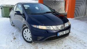 Honda Civic 2007 in Vilnius, with an engine capacity of 1.40 L and mileage of 220 thousand km for 1150 €, photo 2 on AUTOMOTO.COM.LV
