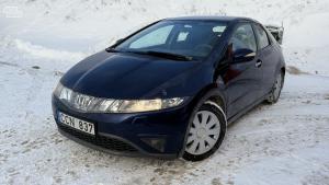 Honda Civic 2007 in Vilnius, with an engine capacity of 1.40 L and mileage of 220 thousand km for 1100 €, photo  on AUTOMOTO.COM.LV