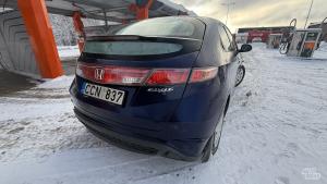 Honda Civic 2007 Viļņa, ar dzinēja tilpumu 1.40 L un nobraukumu 220 tūkst. km par 1100 €, foto 4 vietnē AUTOMOTO.COM.LV