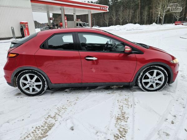 Honda Civic 2007 in Ignalina, with an engine capacity of 1.80 L and mileage of 260 thousand km for 850 €, photo 3 on AUTOMOTO.COM.LV