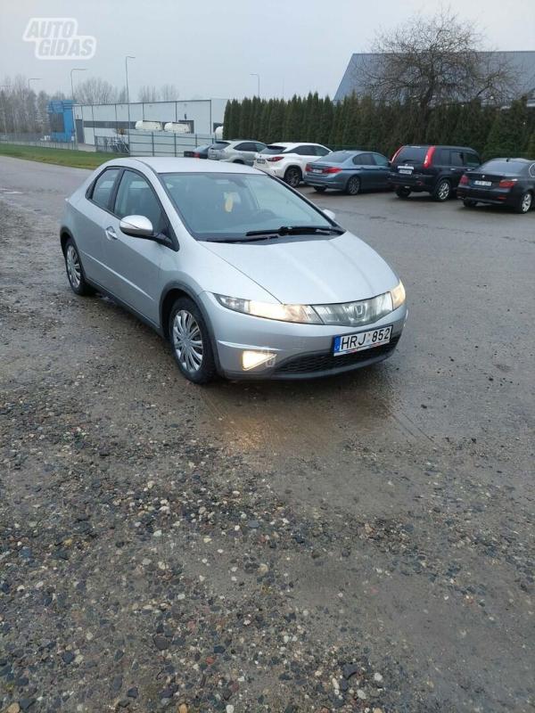 Honda Civic 2007 Kretinga, ar dzinēja tilpumu 2.20 L un nobraukumu 290 tūkst. km par 2100 €, foto 5 vietnē AUTOMOTO.COM.LV