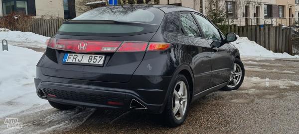Honda Civic 2007 in Vilnius, with an engine capacity of 2.20 L and mileage of 287 thousand km for 2250 €, photo 3 on AUTOMOTO.COM.LV