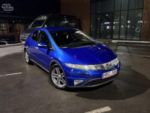 Honda Civic 2007 in Kaunas, with an engine capacity of 2.20 L and mileage of 400 thousand km for 1499 €, photo 9 on AUTOMOTO.COM.LV